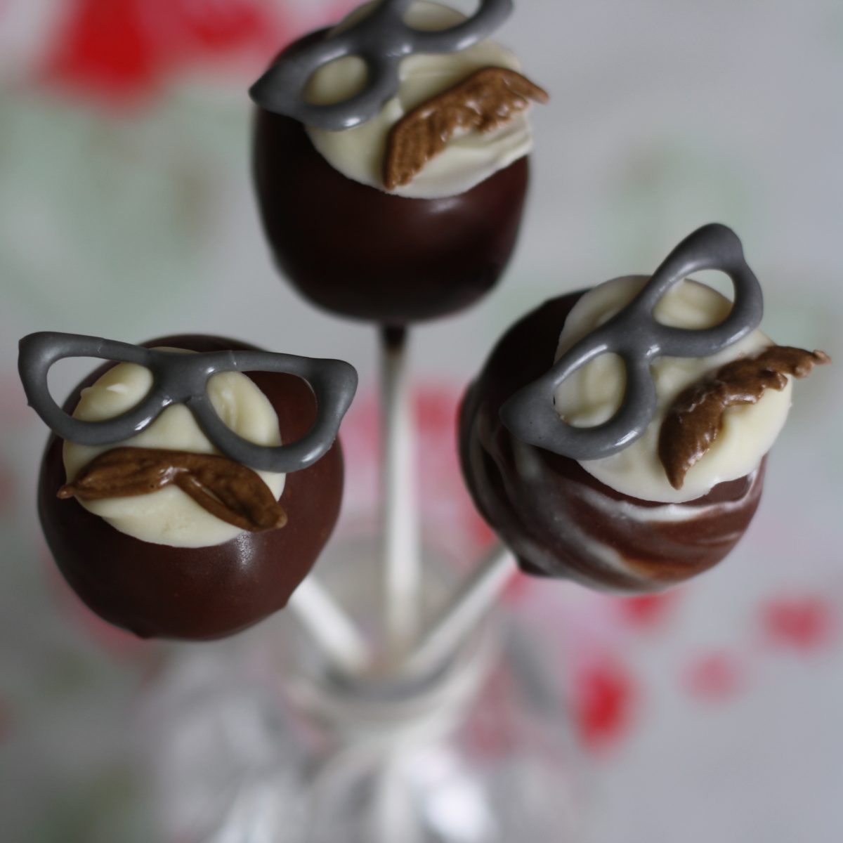 Cake pops for The Poopah - Cakes Bakes And Cookies