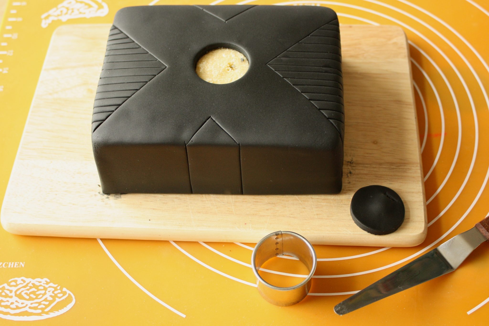 How to make an Xbox cake