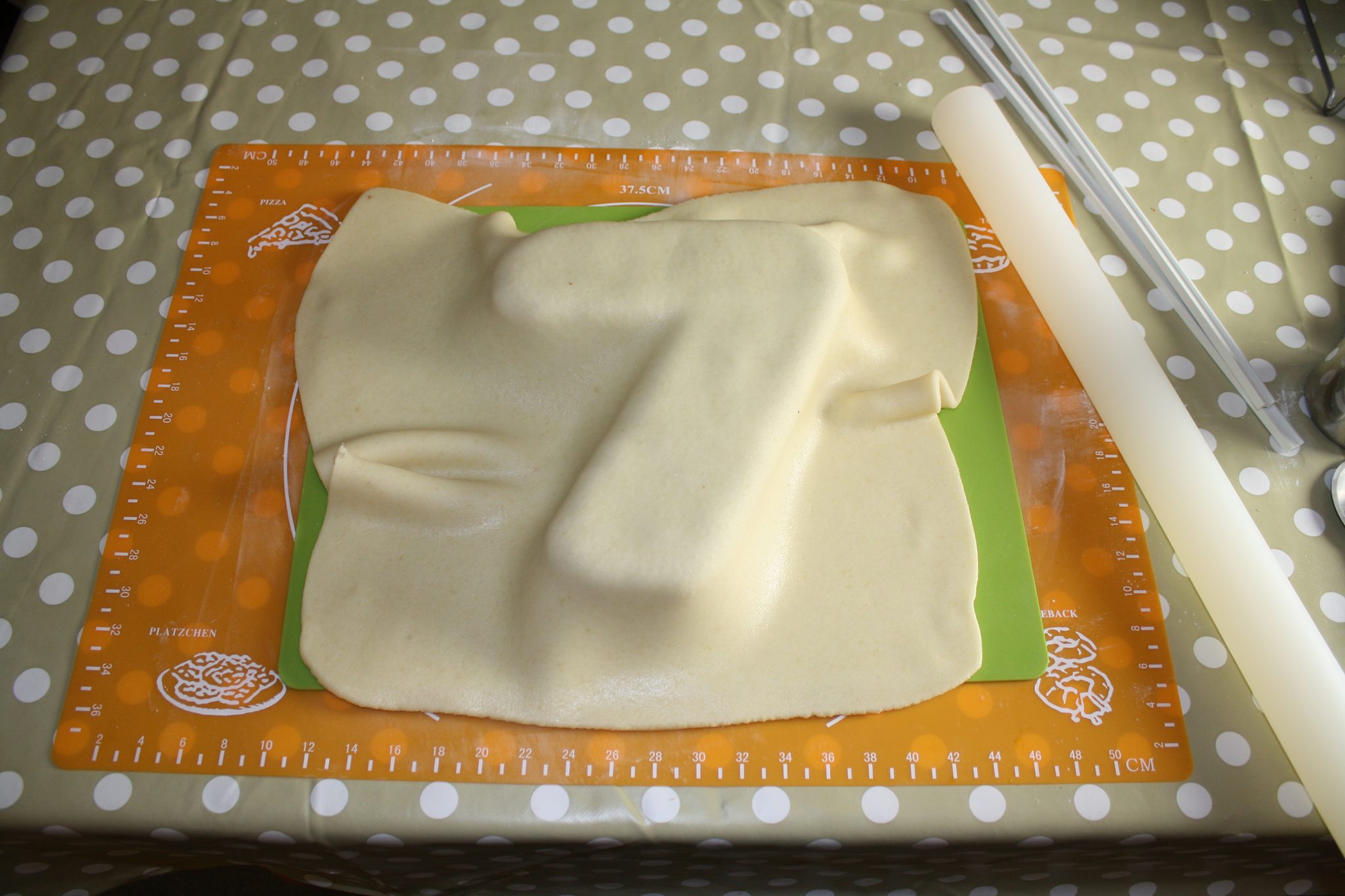 How to make a number 7 birthday cake - Cakes Bakes And Cookies